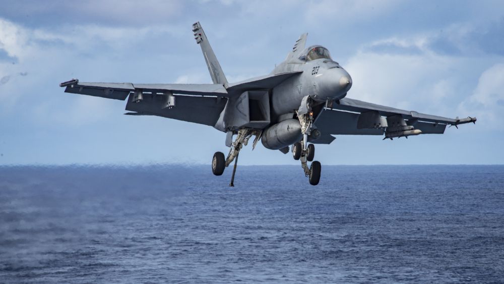 Fighter Crashes on Approach to USS Carl Vinson